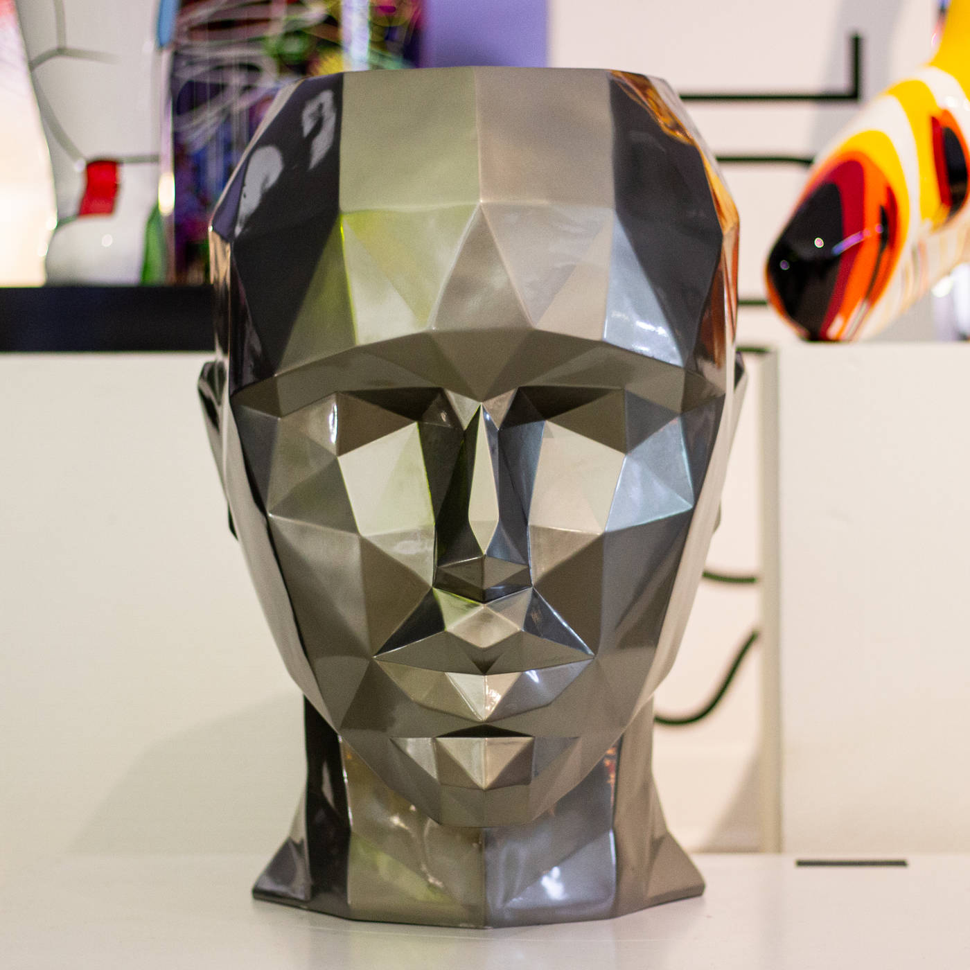 FEMALE testa donna tavolino grigio metallizzato - Soul Light Design